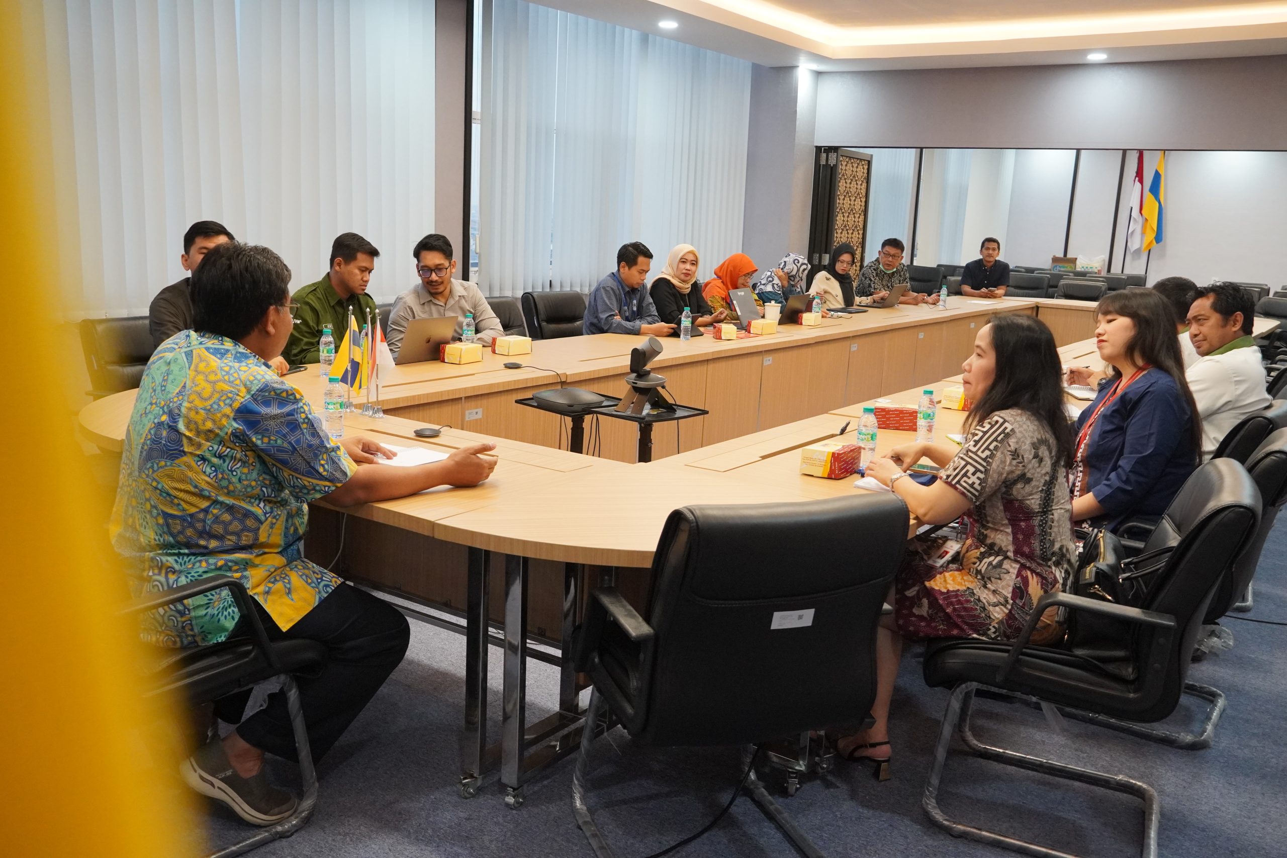 Kunjungan PT. SPIL Bahas Kerjasama Kru Kapal - Fakultas Teknologi Maju ...